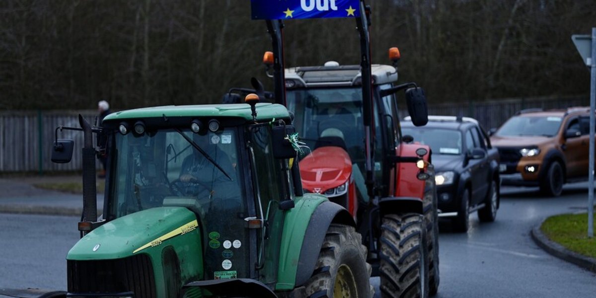 Fuel Protests and Oil Price Forecast Fuel Cross-Border Tensions: How ...