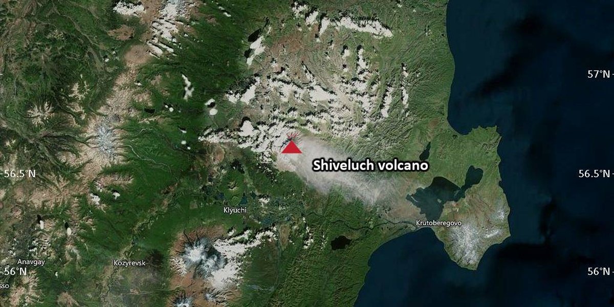 Russia Volcano Shiveluch Sends 10 km Ash Plume Northwest Over Kamchatka ...
